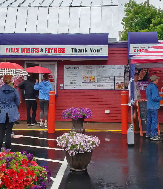 mom pop restaurant maine ftr