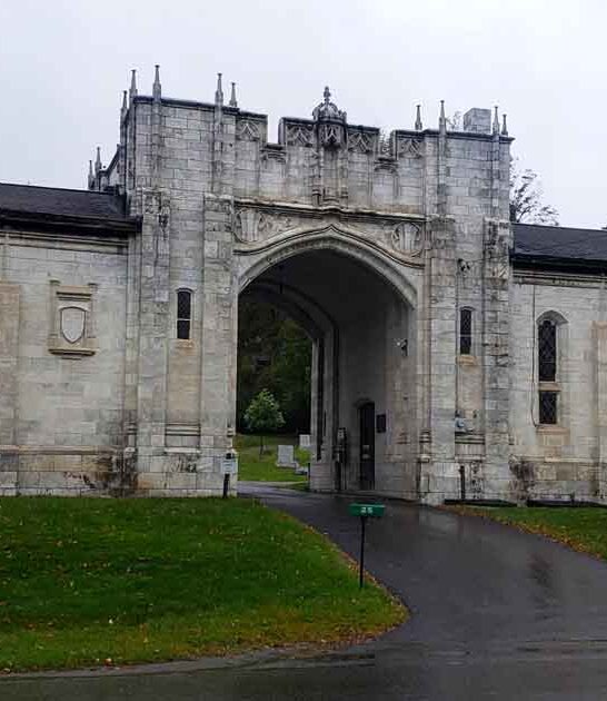 mysterious graveyard vermont ftr