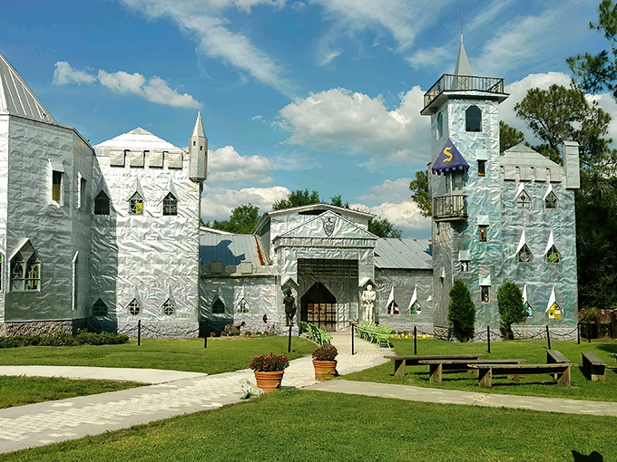 quirky attractions florida