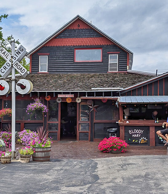 quirky restaurants wisconsin ftr