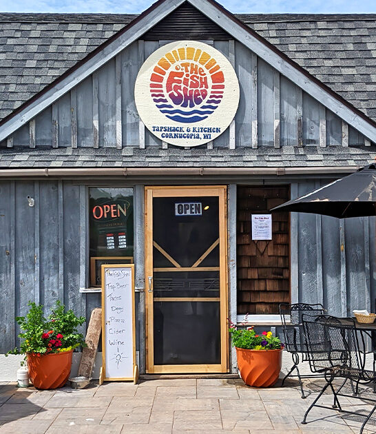 restaurant wisconsin hot dogs ftr