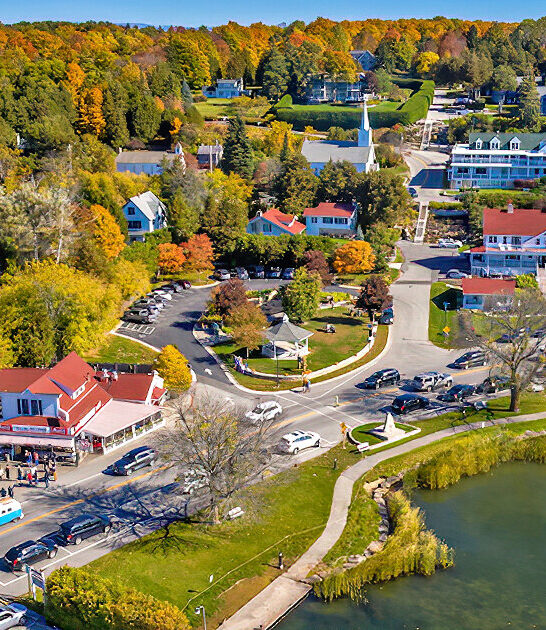 stunning waterfront town wisconsin ftr