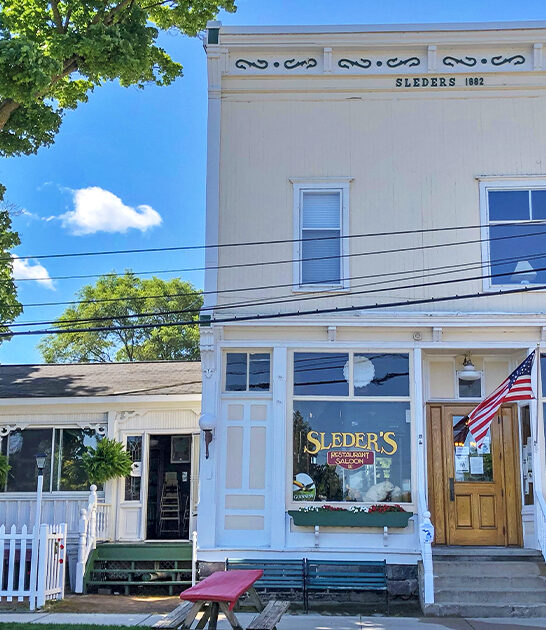 tavern pub fare michigan ftr