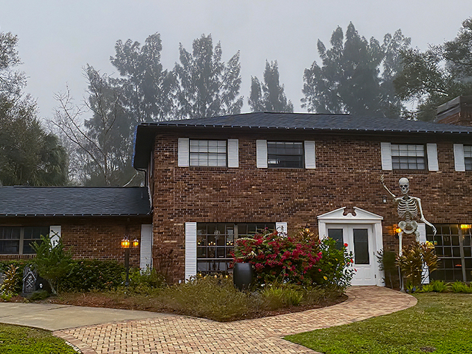 the phantom history house 1