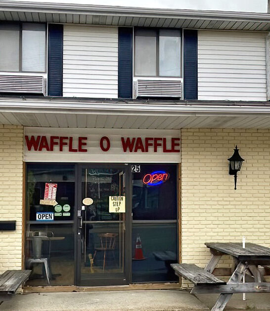 unique waffle restaurant ohio ftr