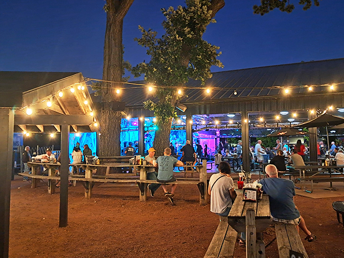 Welcome to Broken Oar, where the only thing broken is your diet! This alfresco dining area is the perfect spot to soak up sun and suds.