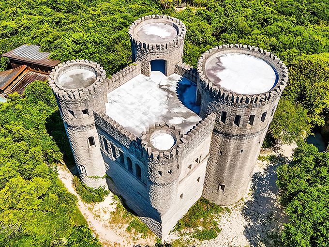 Who needs a time machine? This medieval marvel in St. Augustine is your ticket to 12th-century Ireland, minus the plague and questionable hygiene practices.