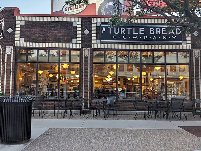 Brick and mortar never looked so delicious! Turtle Bread Company's storefront promises a carb-lover's paradise within.