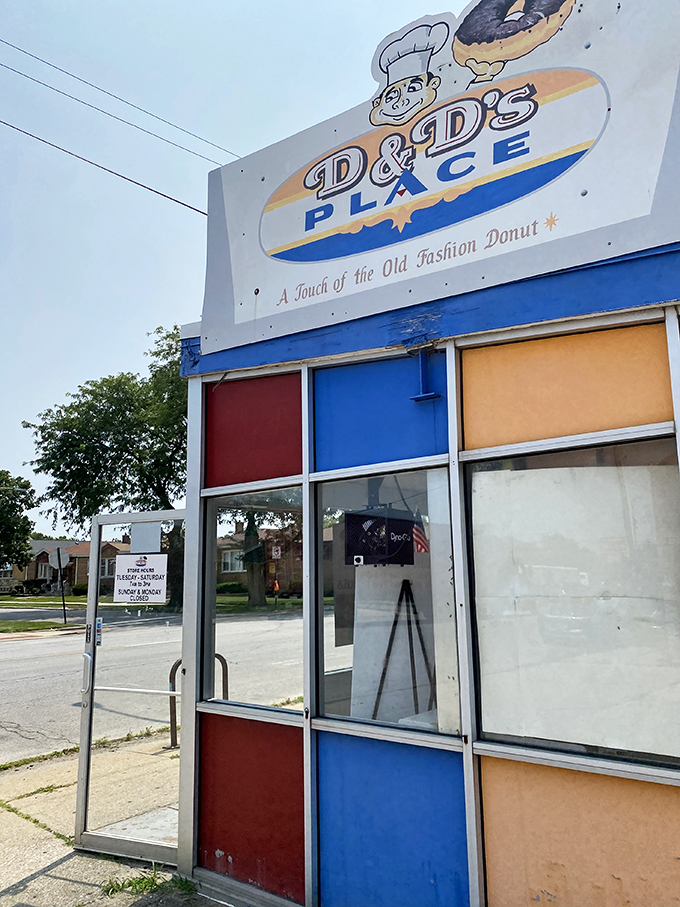 The retro-style storefront with its color-blocked panels feels like stepping into a 1960s postcard of Chicago's sweetest memories.