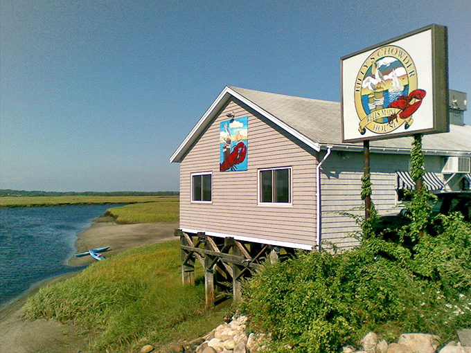 Perched above the marsh like a weathered lighthouse keeper's dream, Billy's Chowder House invites you to experience coastal Maine dining at its most authentic.
