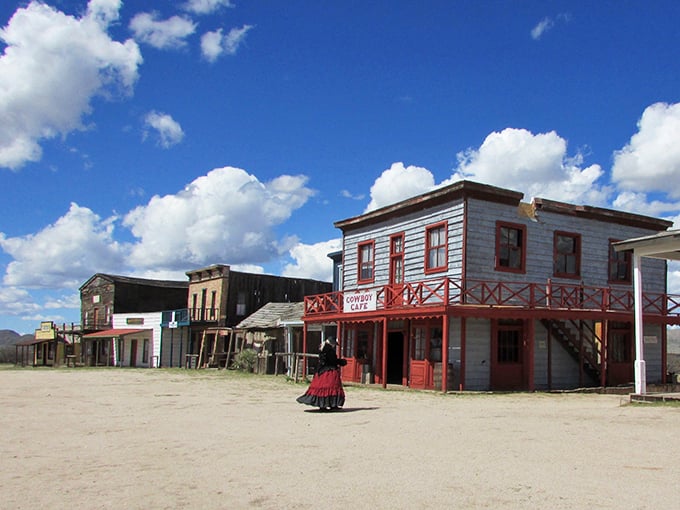 Welcome to the Wild West, where the tumbleweeds roll and the cowboys stroll! This main street could give Clint Eastwood d&eacute;j&agrave; vu. Photo credit: Sue