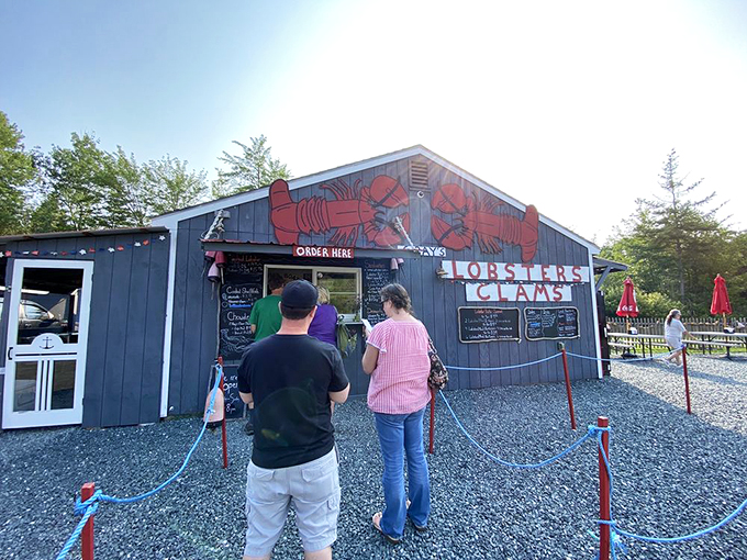 Welcome to seafood paradise! C-Ray's exterior is like a siren call to seafood lovers, with its giant red crustaceans beckoning you to indulge.