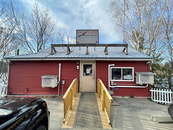 This humble red building might not look like much, but inside lies some of Maine's finest seafood treasures. Like a delicious surprise package!