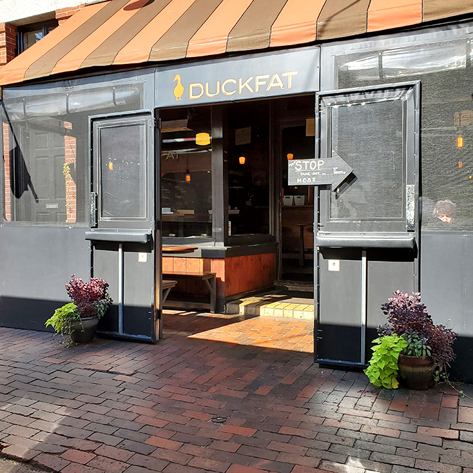 Welcome to the Duckfat experience! Where the anticipation is half the flavor.