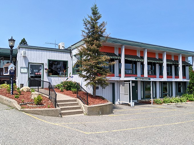 Welcome to Richards of Dunbar, where retro charm meets Northwoods hospitality! This time-capsule of a supper club is serving up nostalgia with a side of pine-scented air.