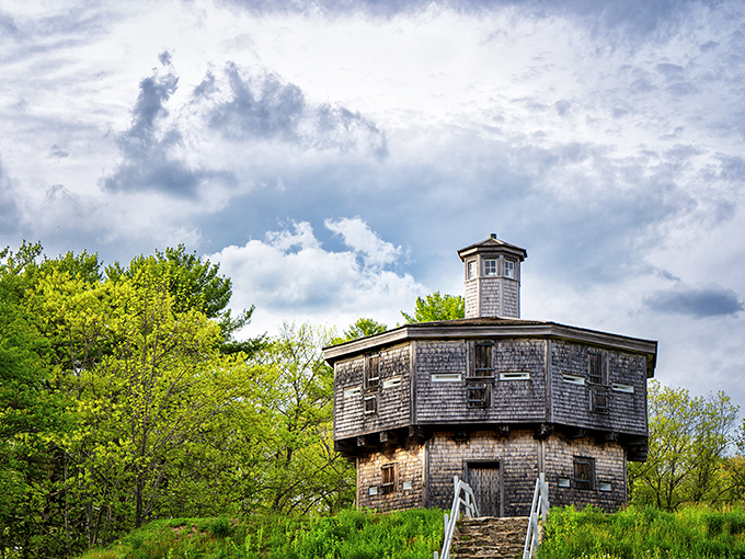 Fort Edgecomb: Where geometry meets history! This octagonal wonder stands like a wooden Rubik's Cube, challenging time itself.