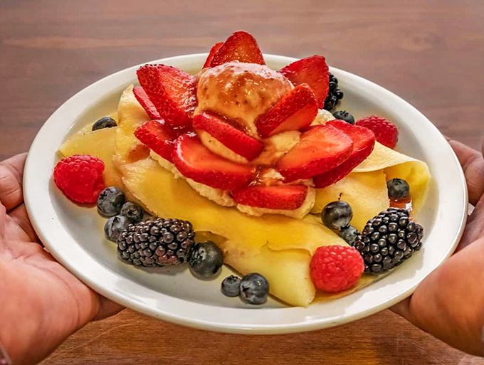 These crepes are ready for their close-up. Mr. DeMille, I'm ready for my breakfast!