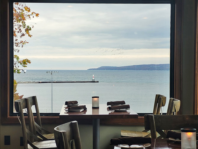 Table for two with a view? The lighthouse in the distance serves as nature's dinner entertainment.