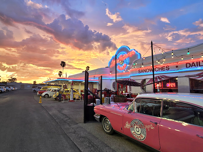 Desert sunsets and classic cars create a scene straight out of "American Graffiti" at this beloved Tucson institution.