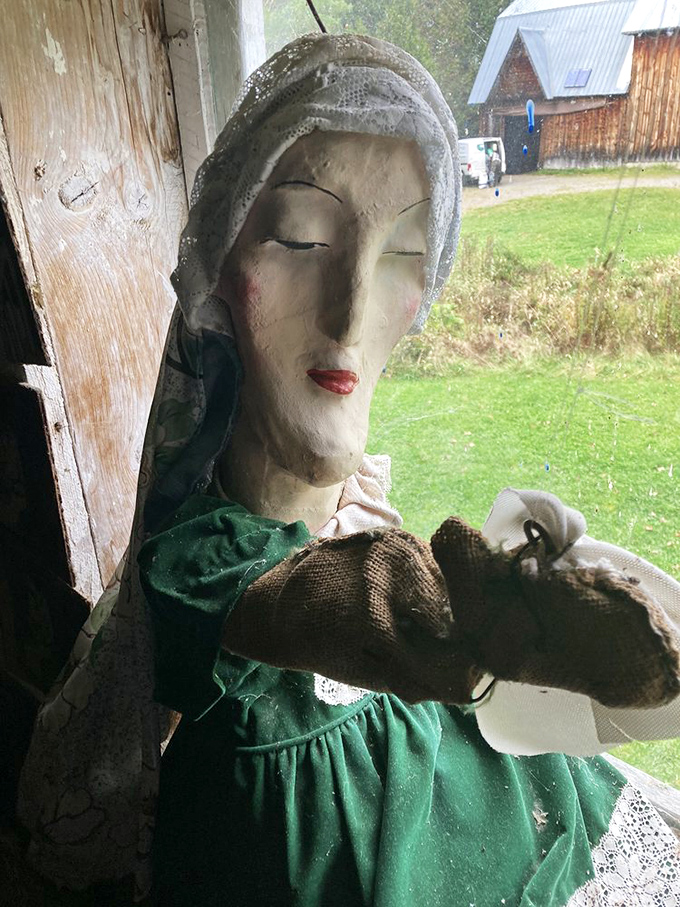 She's giving us serious 