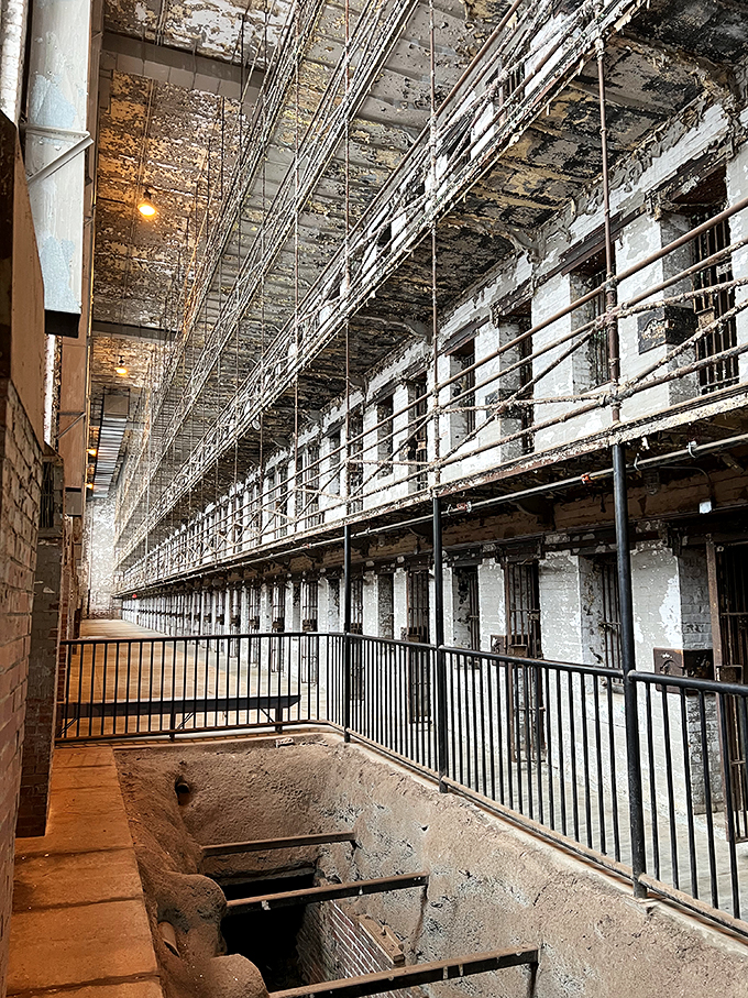 Talk about open-concept living! This cell block's got more stories than a Stephen King novel &ndash; and just as many chills.