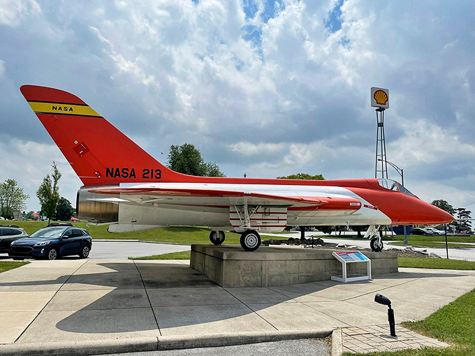 Red, white, and zoom! This sleek NASA aircraft looks ready to break the sound barrier and your expectations.