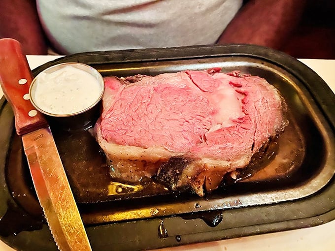Now that's what I call a meat cute! This prime rib is so perfectly pink, it's making me blush.