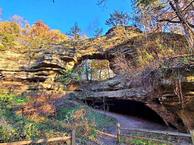 Mother Nature's own architectural marvel! This sandstone arch puts modern bridges to shame &ndash; and it didn't even need blueprints.
