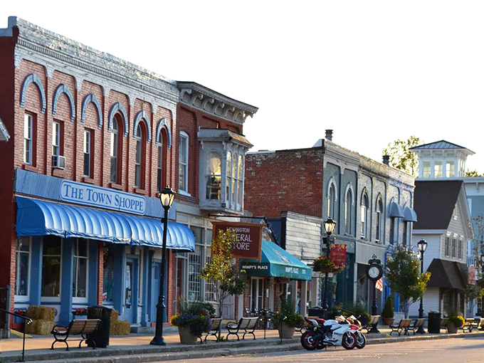 Shop 'til you drop... into a comfy chair with a lakeside view. Lexington's main street is retail therapy with a side of relaxation. 