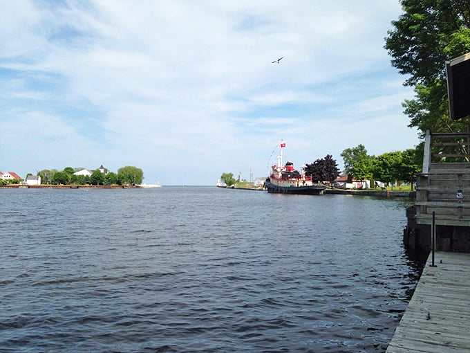 Proof that good things come in small packages. This compact charmer offers a side of history with your beach day. 