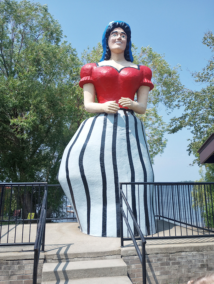 Tall, proud, and ready for a night out! Lucette's rocking a dress that would make Waldo jealous. She's the belle of the lumberjack ball. Photo credit: Tim Judd