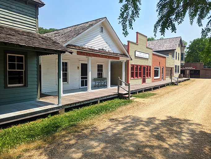 Governor's mansion meets agricultural museum. Stonefield's got something for history buffs and green thumbs alike!