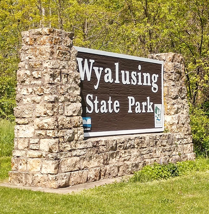 Wyalusing State Park: Where 'Wya' means 'Why aren't you here already?' and 'lusing' means 'losing track of time in nature's playground!