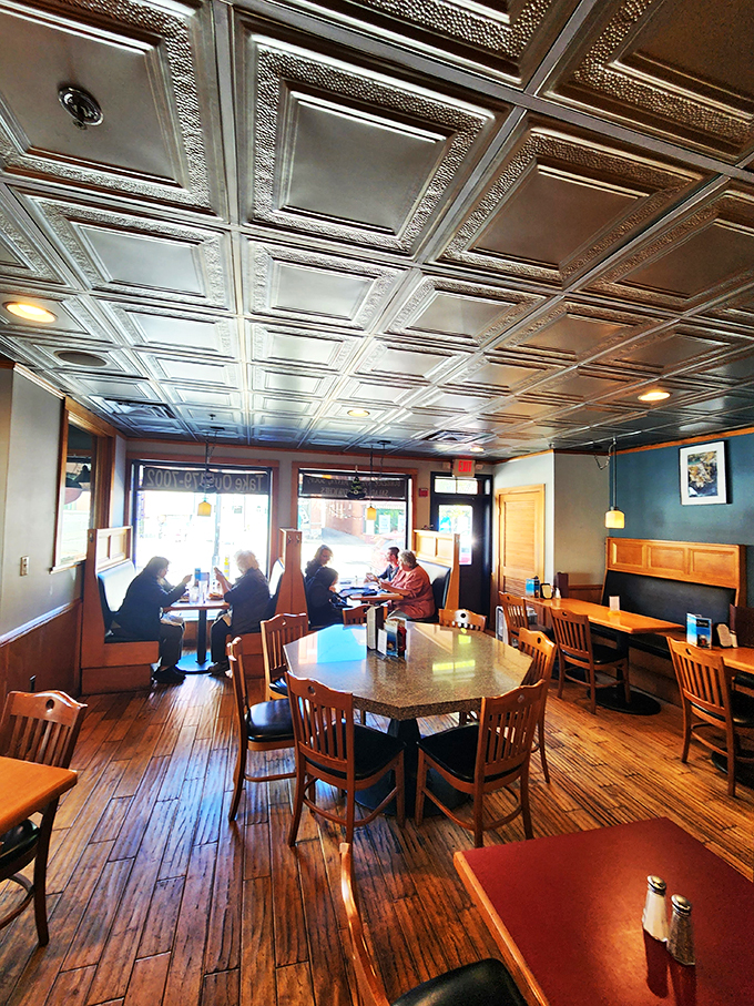 Where everybody knows your name... or at least pretends to while serving you amazing food.