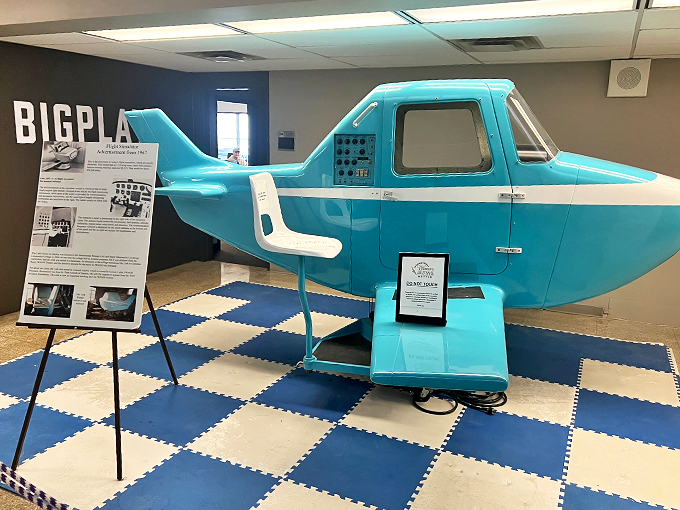 Buckle up, buttercup! This retro flight simulator is your ticket to the friendly skies – no boarding pass needed.