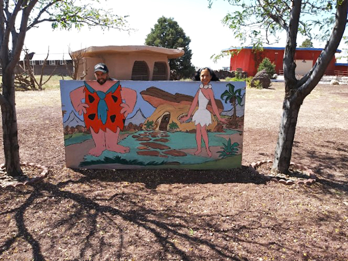 A slice of prehistoric life captured in vibrant colors&mdash;proving the Stone Age wasn't all gray after all.