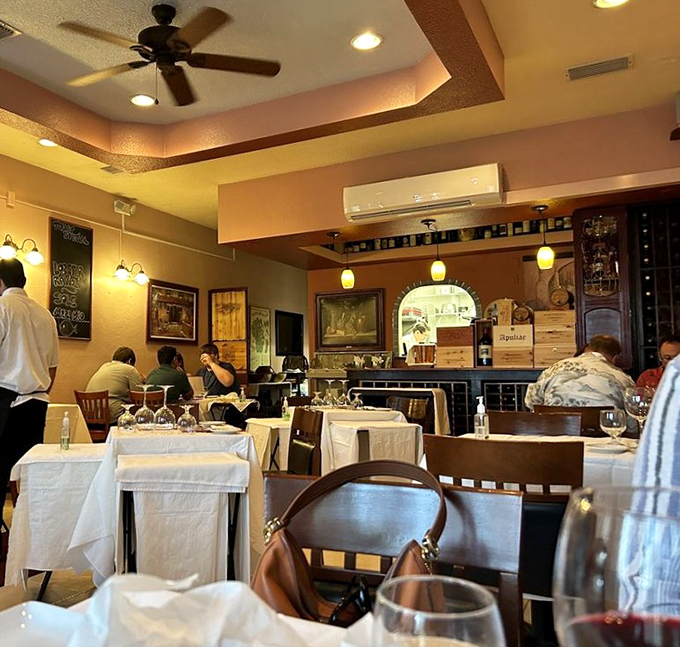 Step into a slice of Italy, where every table feels like the best seat in the house. Mamma mia, that's amore!