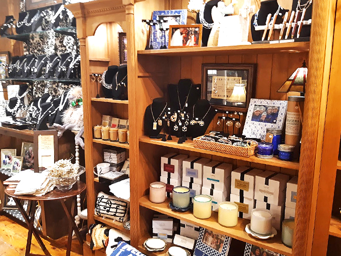 Sparkle like the waters of Lake Champlain! This treasure trove of trinkets and baubles is shinier than a freshly polished ski helmet.