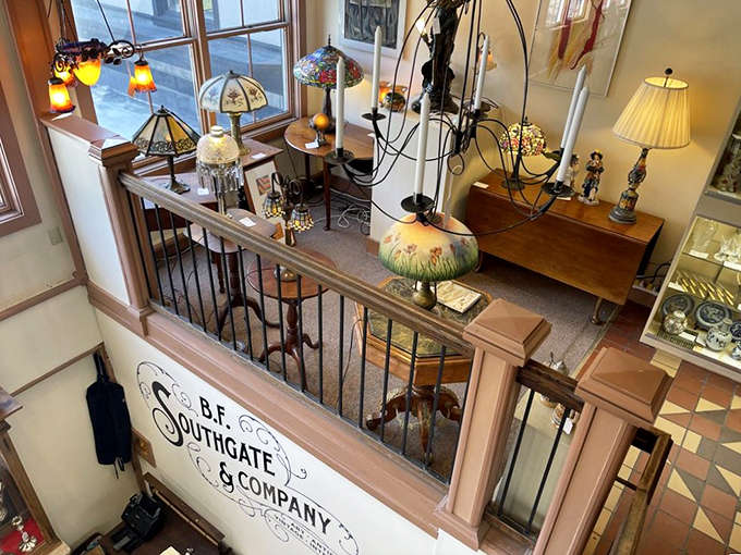 Tiffany-style lamps create a warm glow above, like jewelry for your ceiling waiting to illuminate new homes.