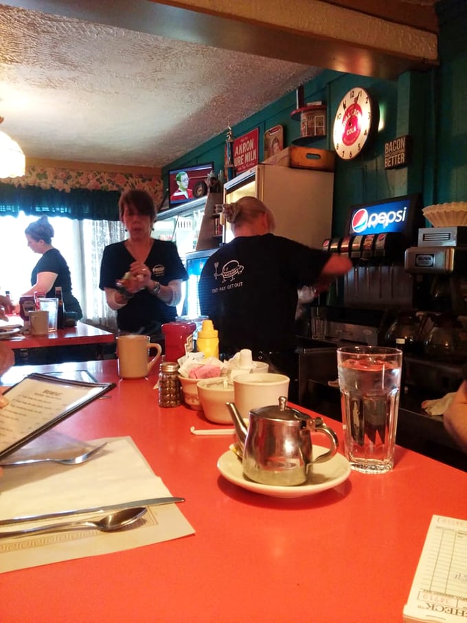 The unsung heroes of Fred's. These folks could probably predict your order before you sit down &ndash; talk about service with a side of ESP!