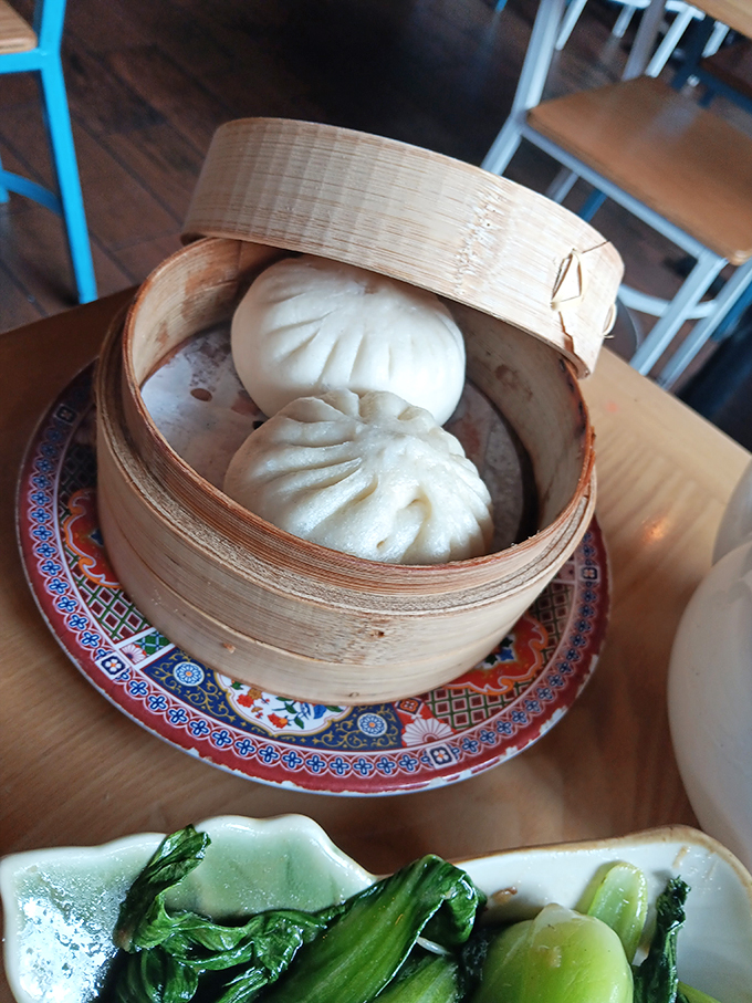 Steamed buns so perfect, they look like they've been airbrushed. But unlike Hollywood, these beauties are 100% real and delicious!