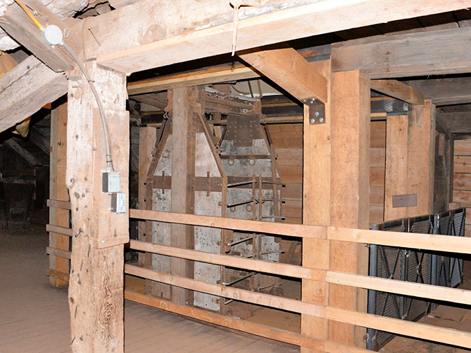 Timber! These wooden beams have seen more action than a Hollywood stuntman. They're the unsung heroes of the mining world.