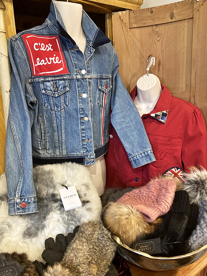 C'est la vie indeed! This denim jacket is serving up some serious French girl cool. Audrey Hepburn, eat your heart out!