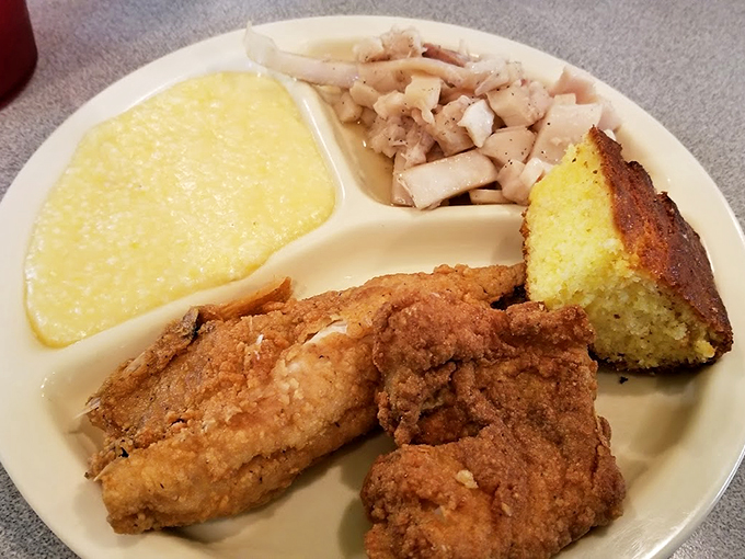 Cluck yeah! This fried chicken platter is so good, it'll make you want to cross the road... and come right back for seconds.