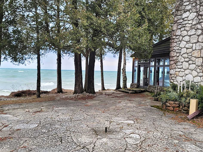 Those lakeside pines frame every meal with a perfect dose of Door County magic.