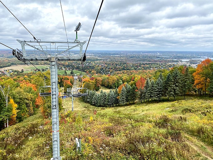 Ski lift to adventure! Whether you're a snow bunny or a summer hiker, these slopes have got you covered year-round.
