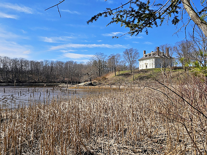 Autumn in Maine: Where the trees put on a fashion show that'd make New York Fashion Week jealous.