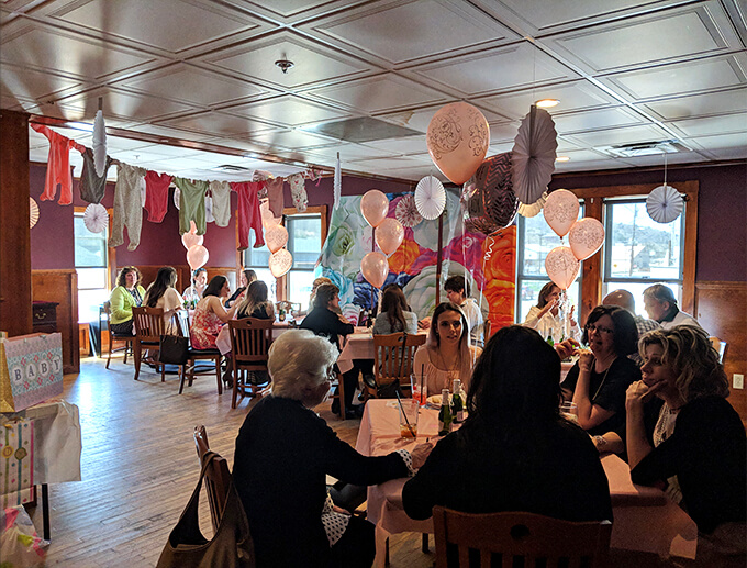 With its tin ceiling and warm lighting, dining here feels like stepping into a cozy time capsule.