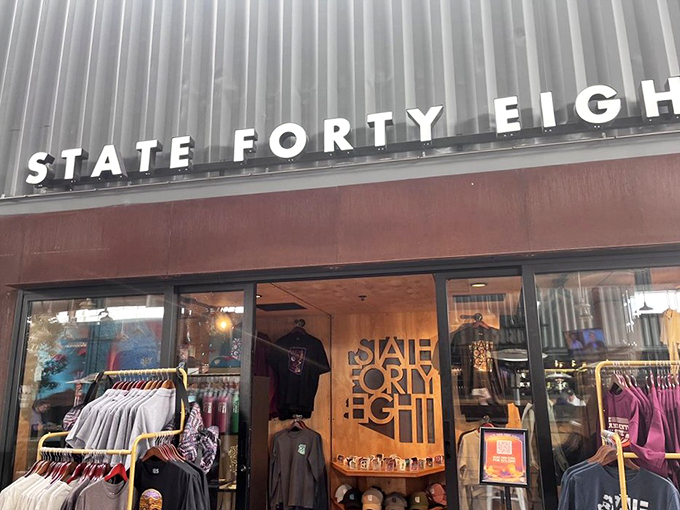 State Forty Eight represents Arizona pride with locally designed apparel that lets you wear your desert heart on your sleeve.