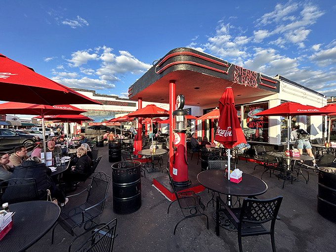 Outdoor seating with a side of people-watching and a dash of fresh air. It's dinner and a show, Route 66 style!